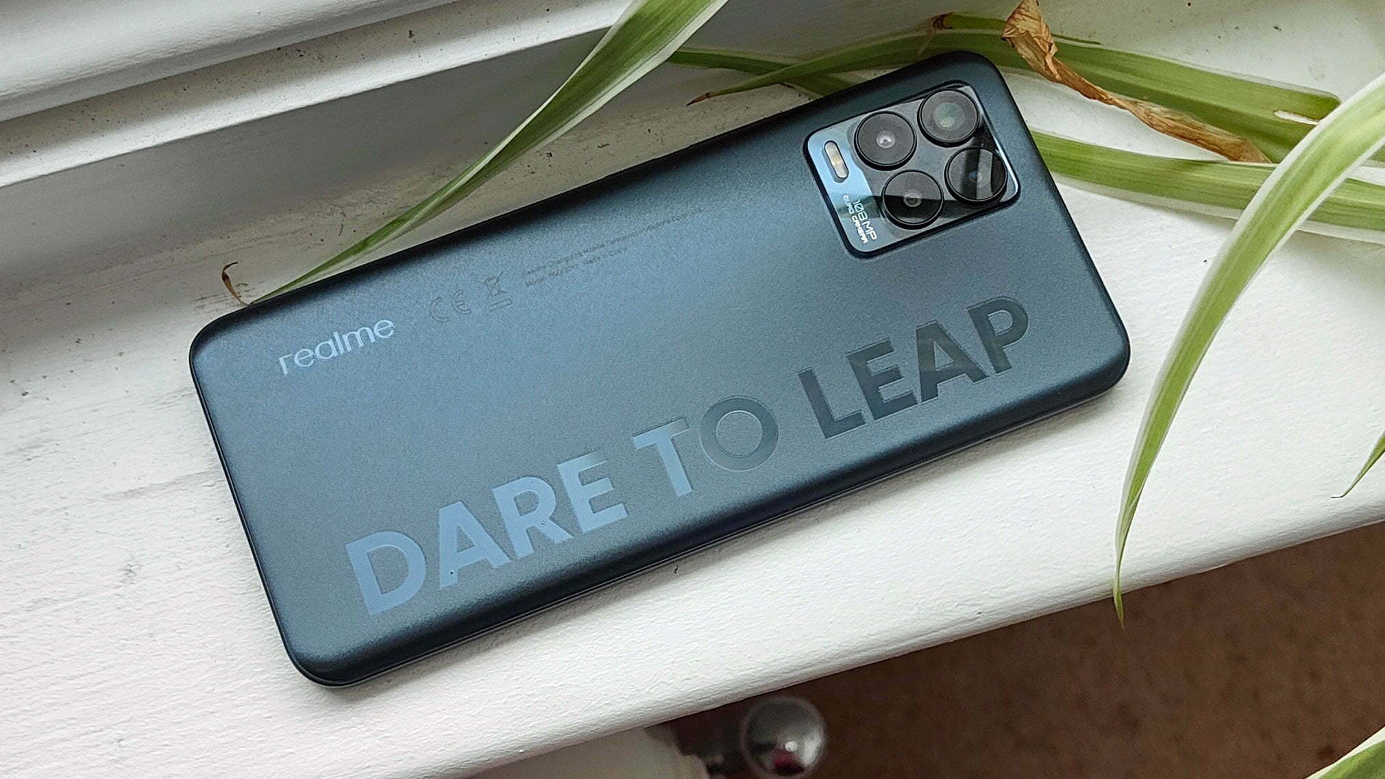 Review Realme 8 Pro - Spesifikasi, Desain, Performa | Doran Gadget