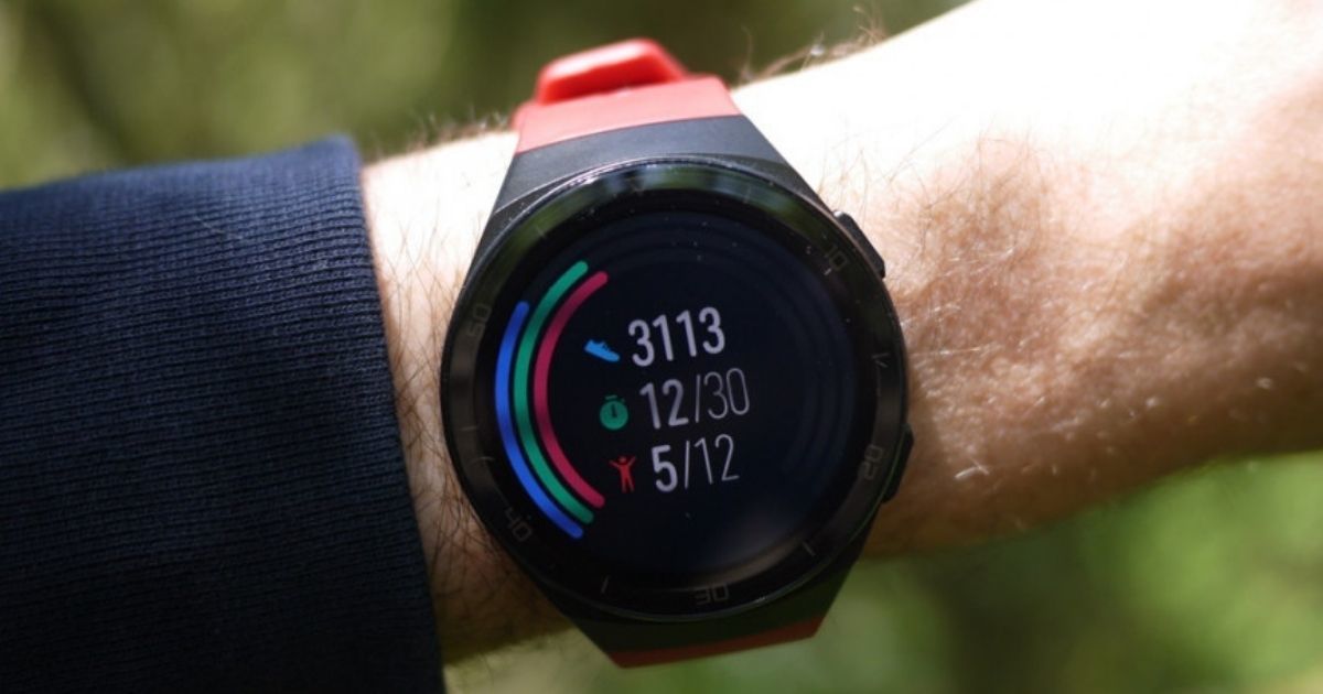 Smartwatch Terbaik untuk Lari dengan Fitur Musik Unggulan | Doran Gadget