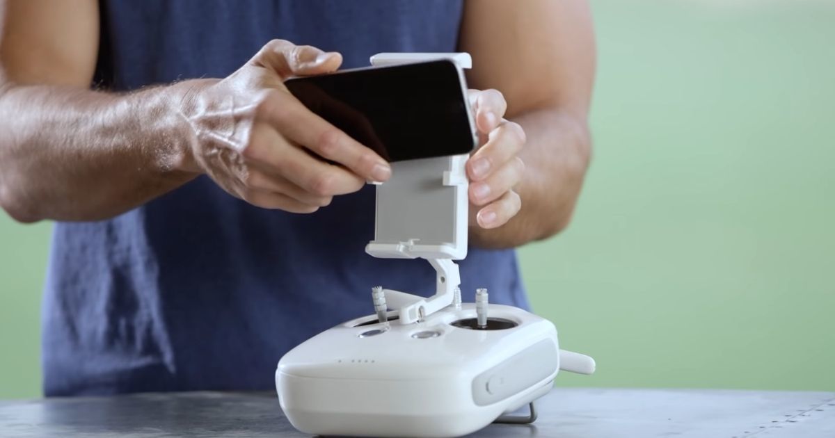 Tutorial Menggunakan Remote Drone DJI Phantom 4 Pro | Doran Gadget