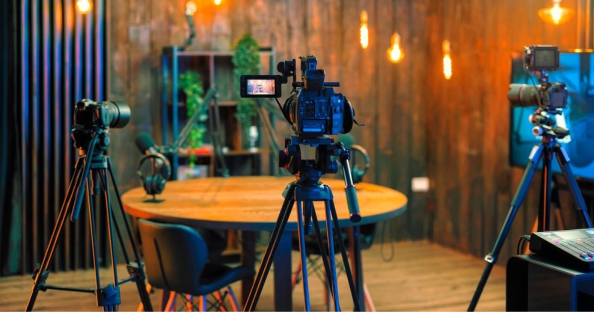 Alat dan Biaya Membuat Studio Podcast untuk Disewakan | Doran Gadget