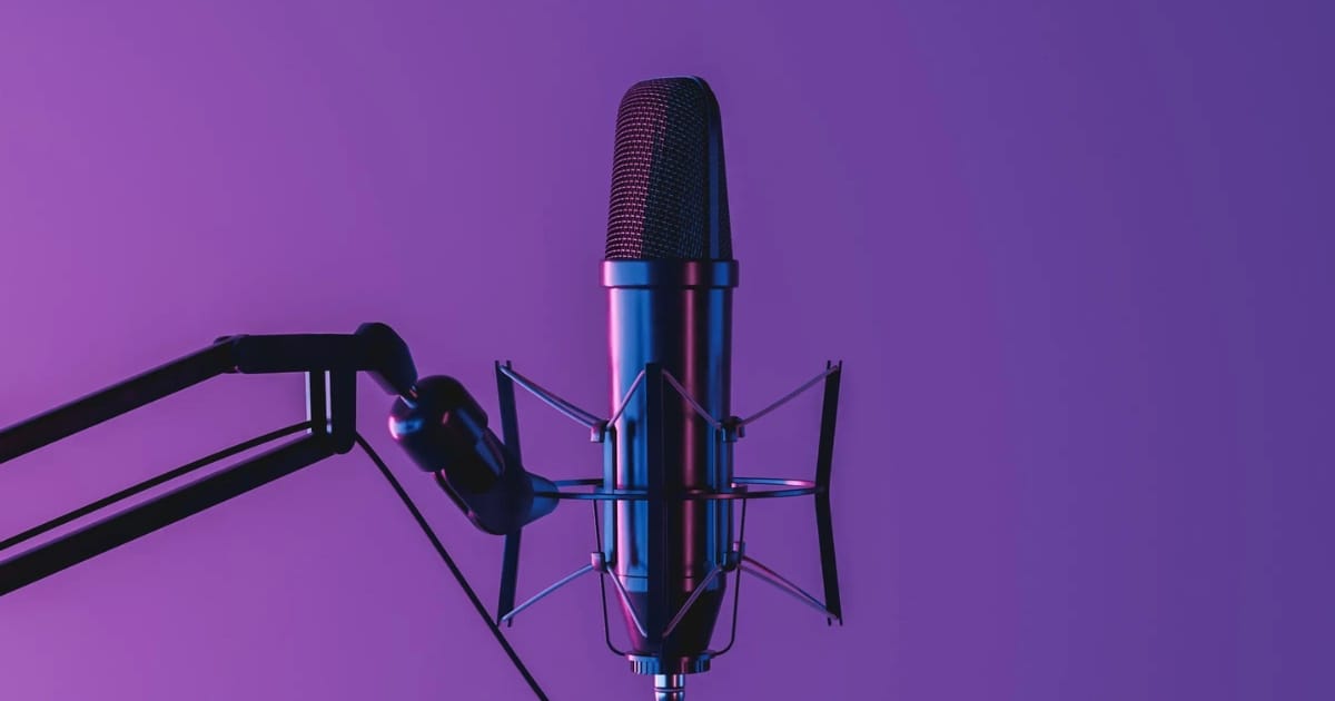 Mengenal Apa Itu Podcast: Jenis, Cara, dan Alat untuk Membuatnya!