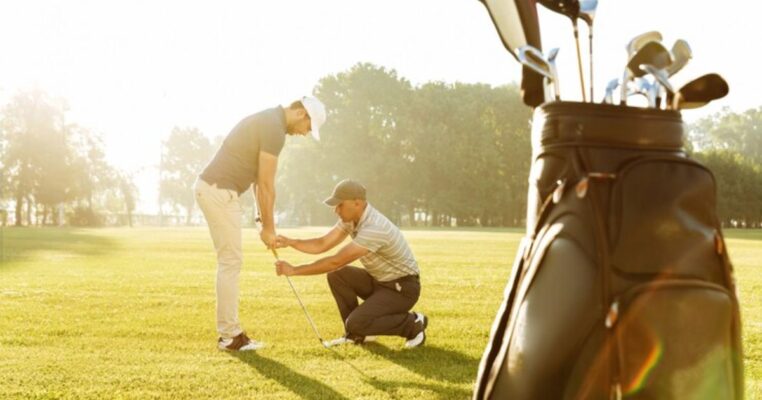 Mengenal Aturan Dasar, Teknik, dan Cara Bermain Golf | Doran Gadget